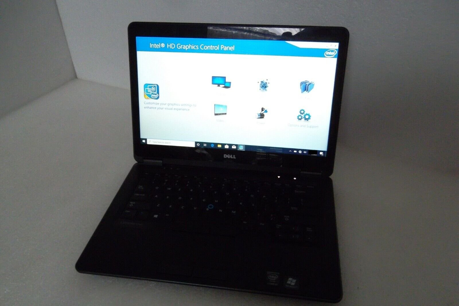 Dell Latitude UltraBook E7440 laptop with Intel Core i7 processor ...